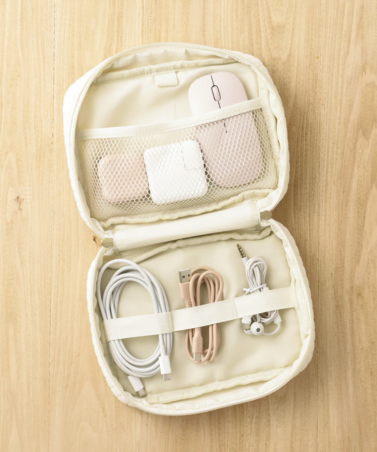 3COINS『ガジェット』シリーズまとめ！発売日、種類、口コミ、最新のスマホ・タブレット・パソコン周辺グッズ！