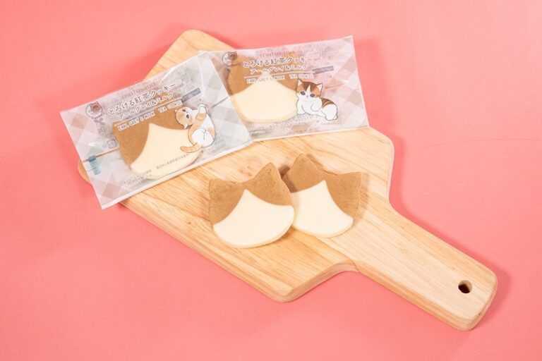 ファミマ『mofusand（モフサンド）』コラボスイーツ、お菓子まとめ！わっふれ～むが2026/5/5より再販売！シールのおまけは全12種類！