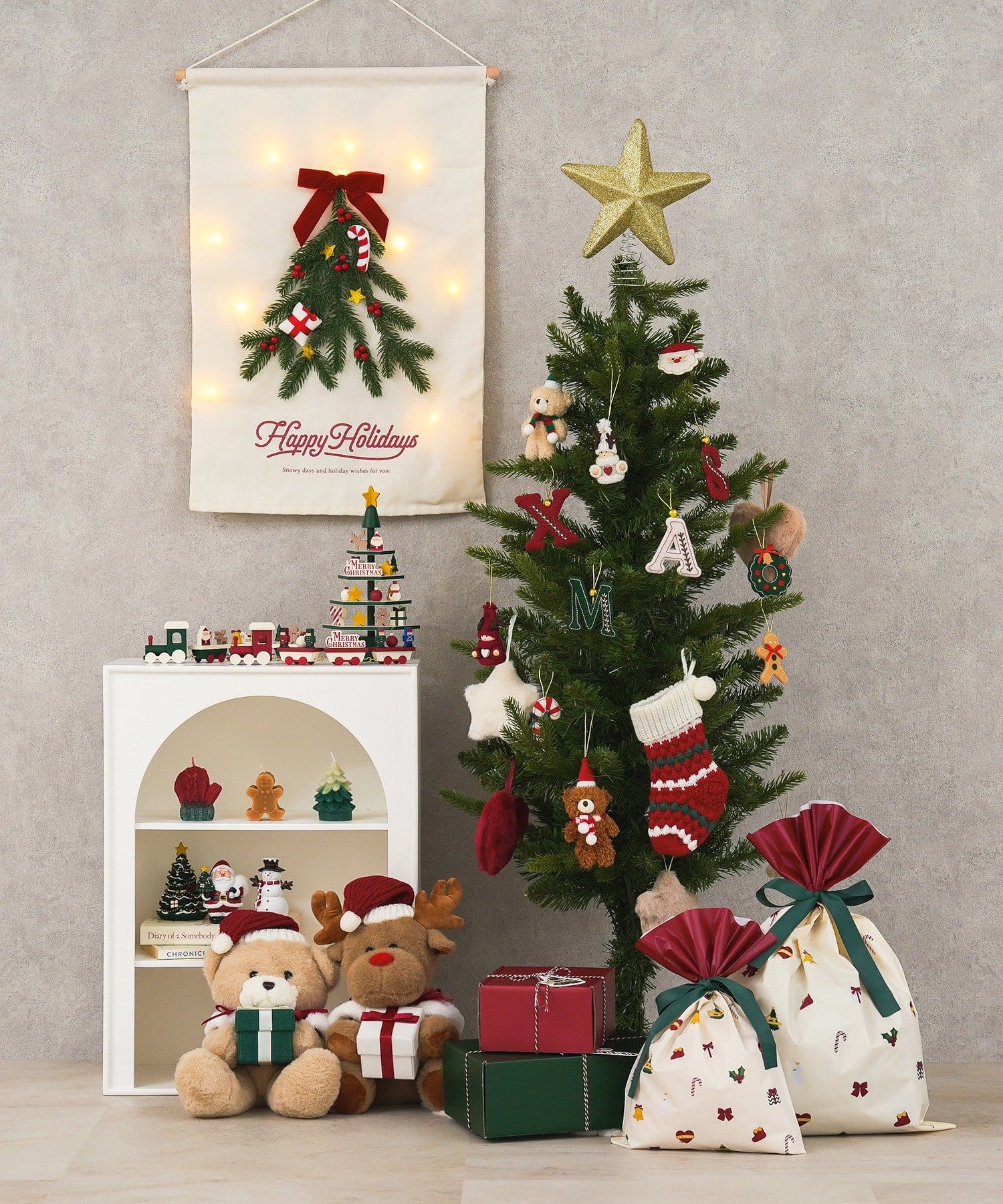 3COINS『クリスマス』グッズ2025年第1弾が10月中旬から新発売！アドベントカレンダー、ツリー、インテリアグッズなども！ワイヤーツリー、壁掛けツリーも♡